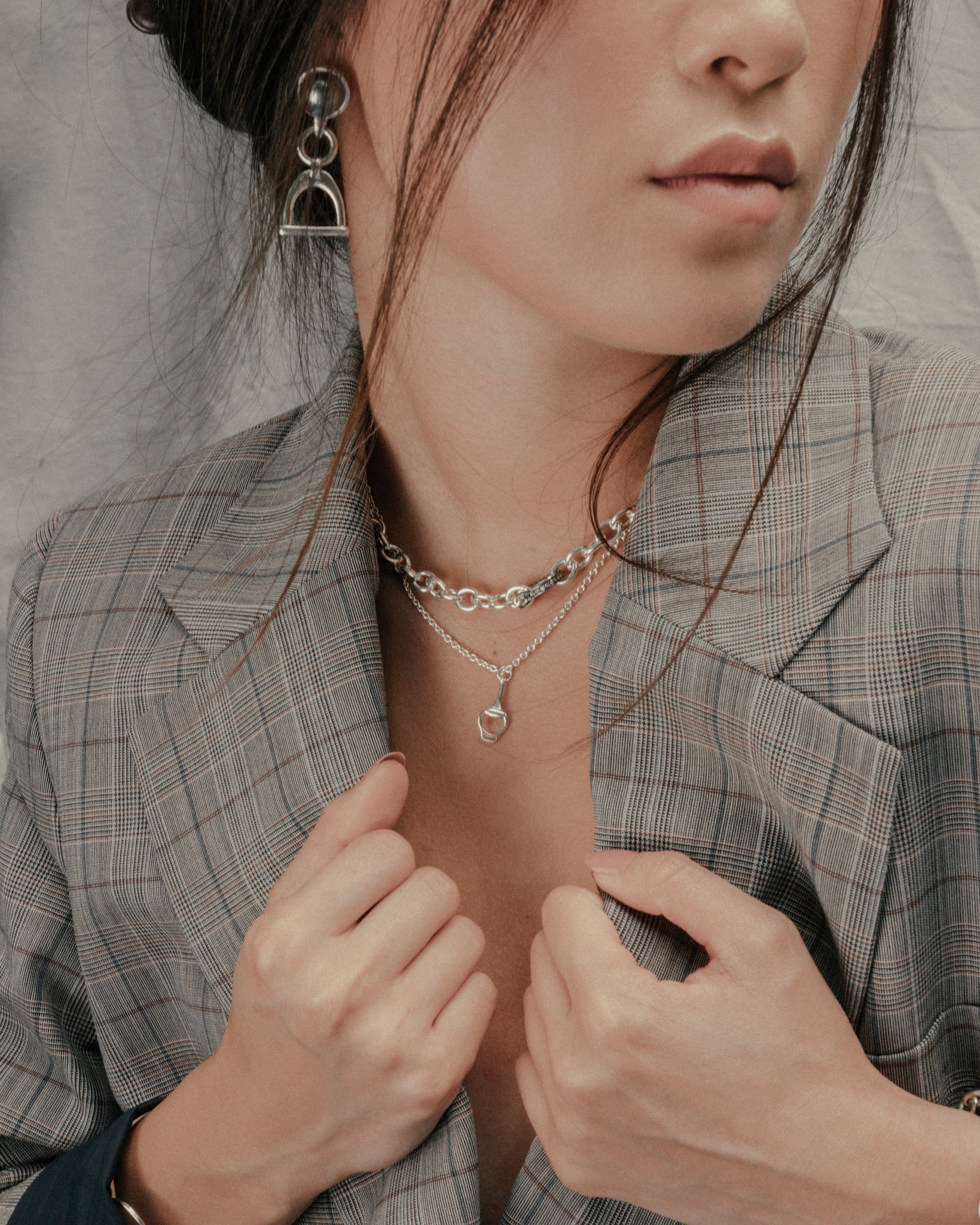 Small Snaffle Bit Charm Necklace | Vincent Peach Fine Jewelry